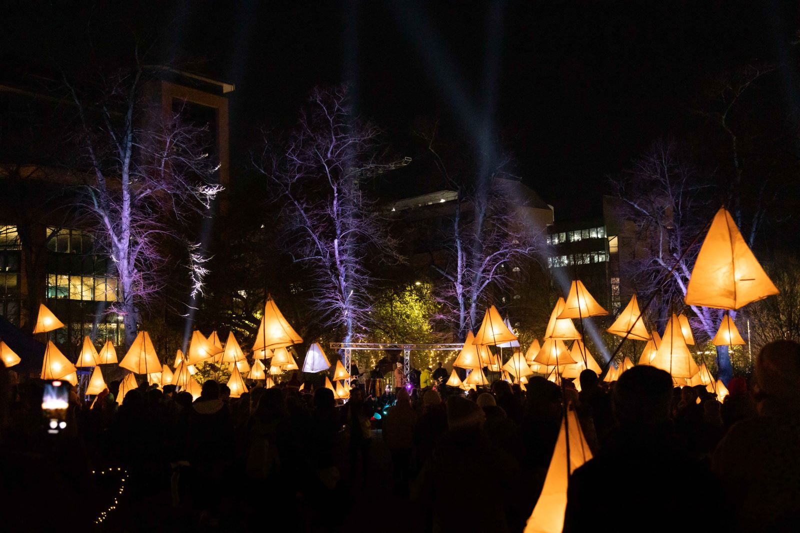 Reading set to glow with its very own lantern parade - Visit Reading